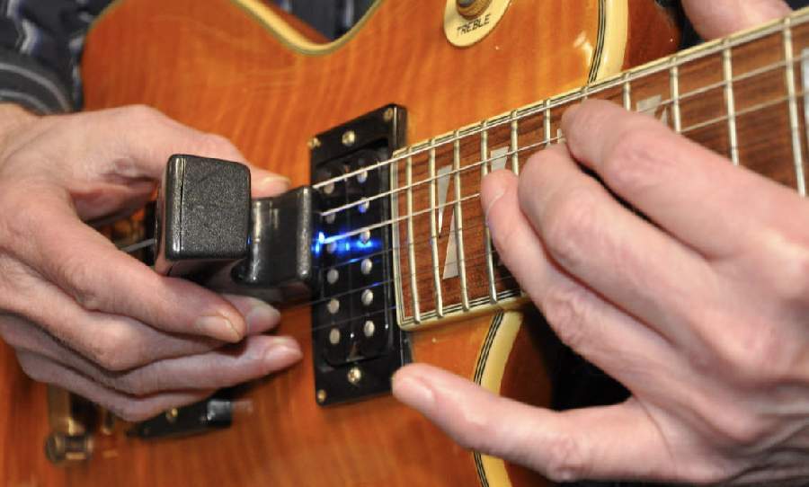 The Amazing EBow :: The EBow Story